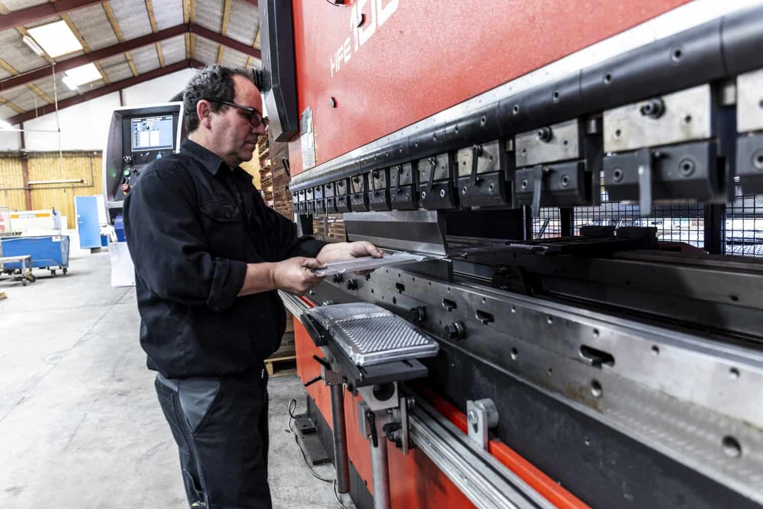 CAD tegninger i 2D eller 3D | Vi kan lave dine maskintegniner